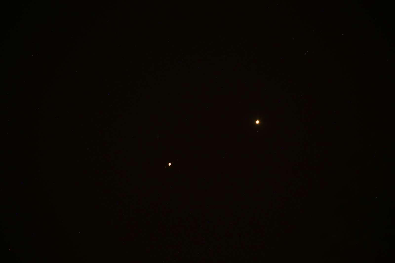 Jupiter & Venus Conjunction 2022 by Richard Bohner – Crayford Manor ...