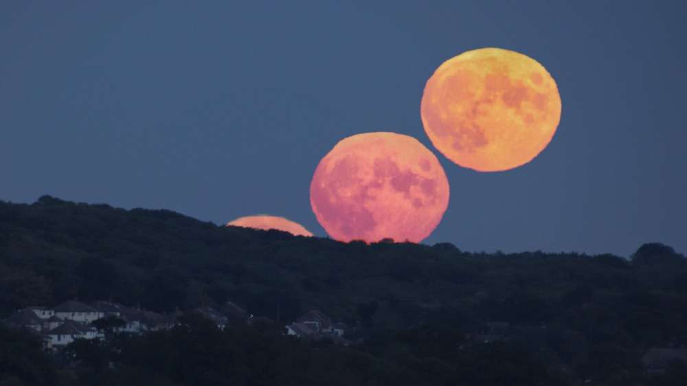 The Hunter’s Moon – 9th October 2022 – Crayford Manor House ...
