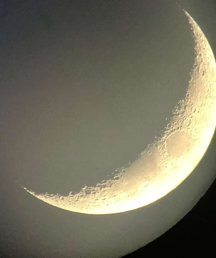 Crescent Moon by Richard Bohner – 2022.12.27 – Crayford Manor House ...