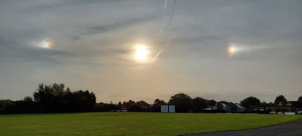 Stunning Sun dogs by Kevin Smith – Crayford Manor House Astronomical ...