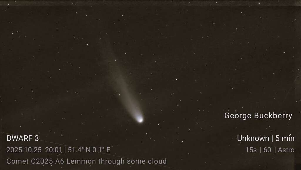 The latest Comet C/2025 A6 Lemmon images – Crayford Manor House ...